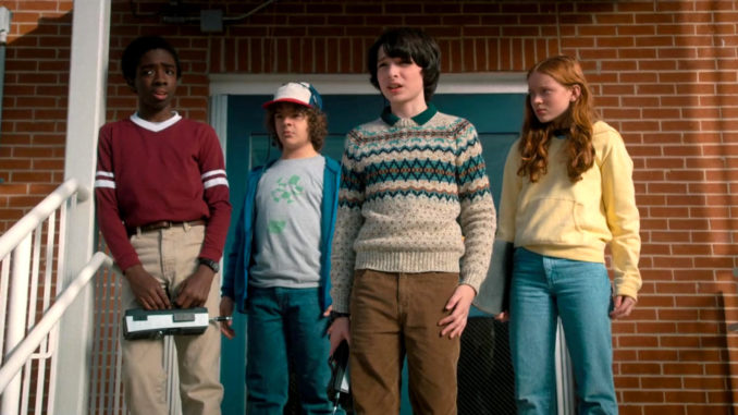 Stranger Things - Staffel 2 (USA, 2017) - Neon Zombie®